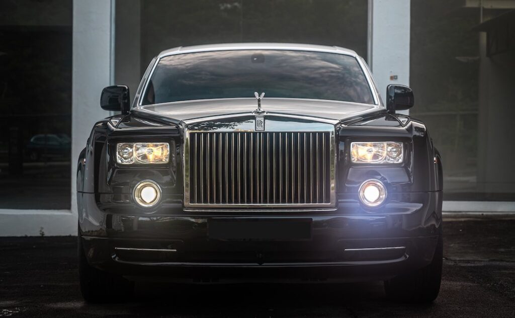 Rolls-Royce Phantom 7 – AR Limousine